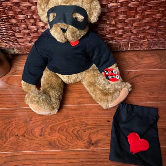 Vermont Teddy Bear | Toys | Vermont Teddy Bear Love Bandit Jointed ...